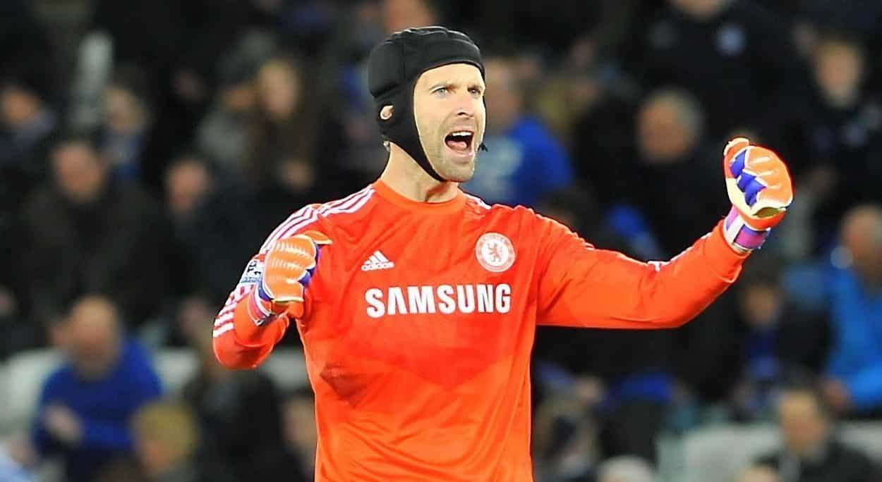 Cech se întoarce în fotbal, la Chelsea - Primul 11